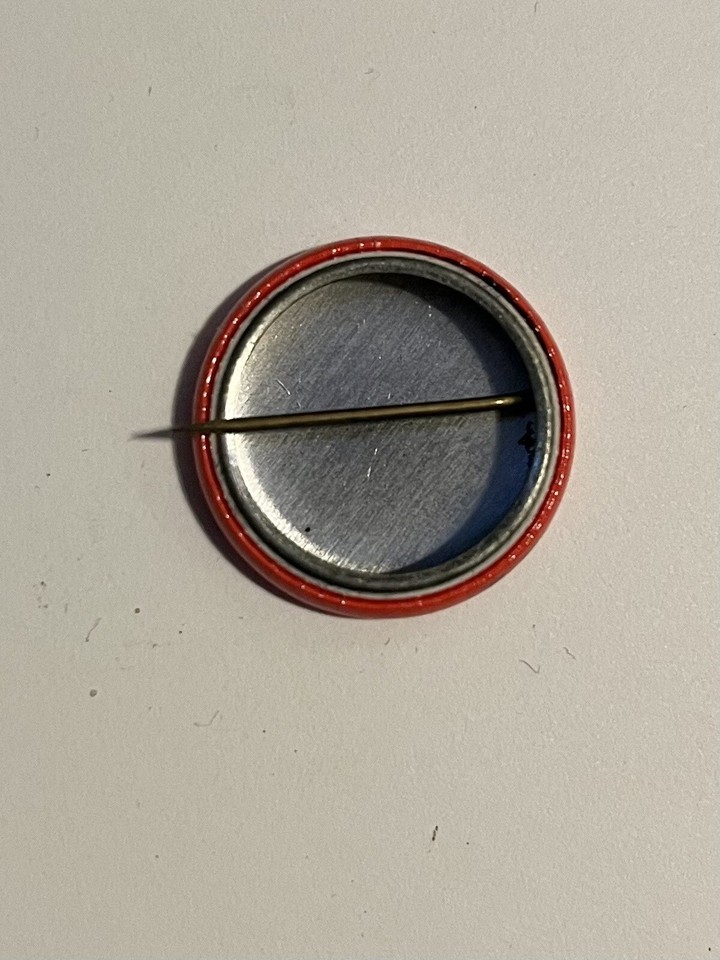 Vintage 1960's FARM WORKERS UNION UFW Logo Red 1" Pinback Button Great ...