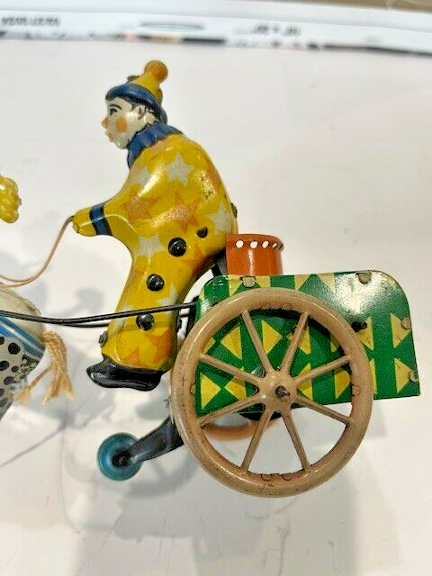 2257 - Vintage 1950's Lehman Russian Wind-Up Tin Zebra Pulling Clown on ...