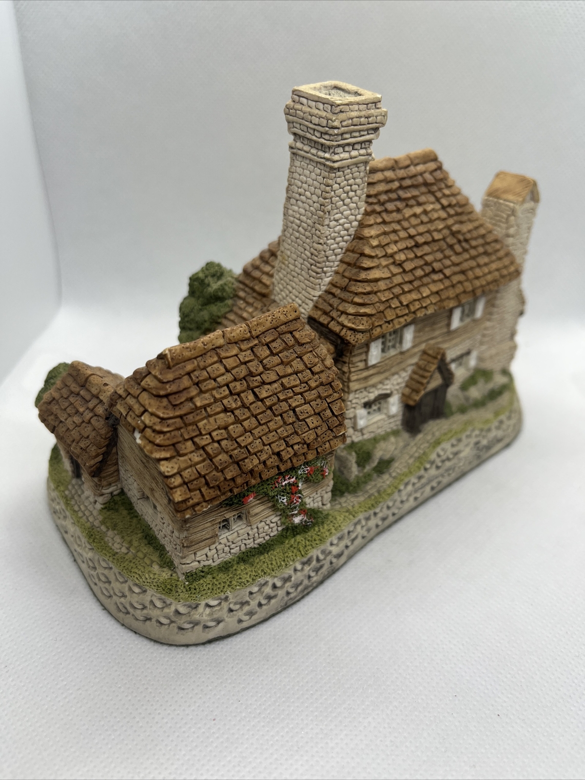 David Winter Cottages “Kent Cottage” NIB with COA-1985 | eBay