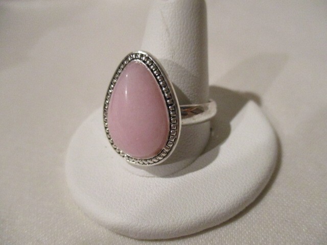AVON Mystic Rose Ring Antiqued Silvertone w/Genuine Rose Quartz Stones ...