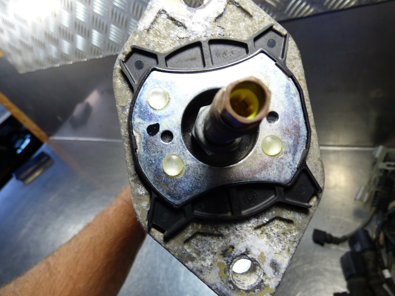 Original Porsche Panamera 970 Stossdämpfer Hinten EDC PASM 97033316107 ...