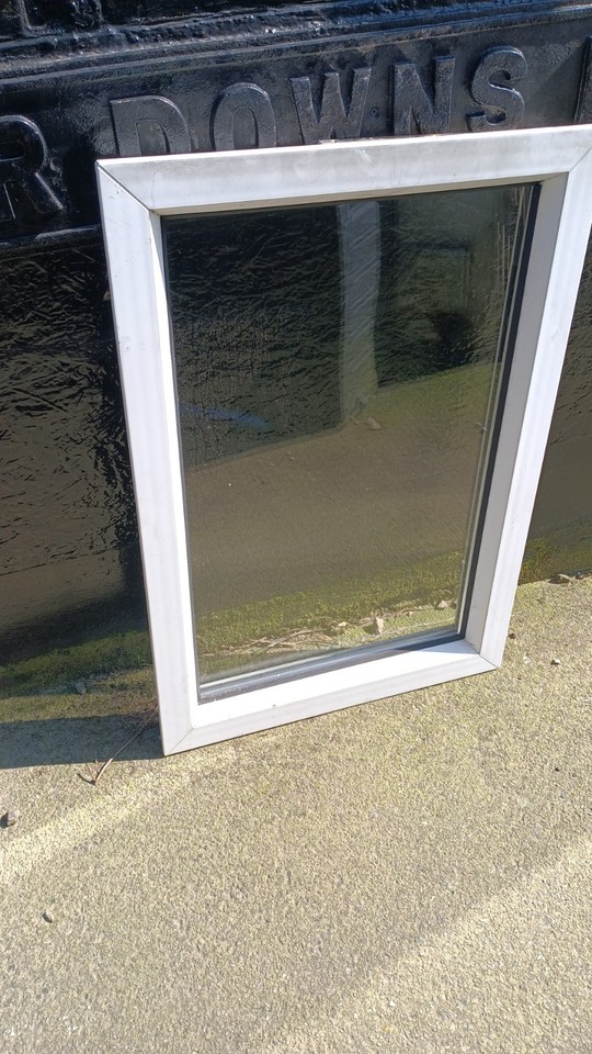 Window White Rectangular Upvc used Ideal For Shed No Outer Frame 56 X ...