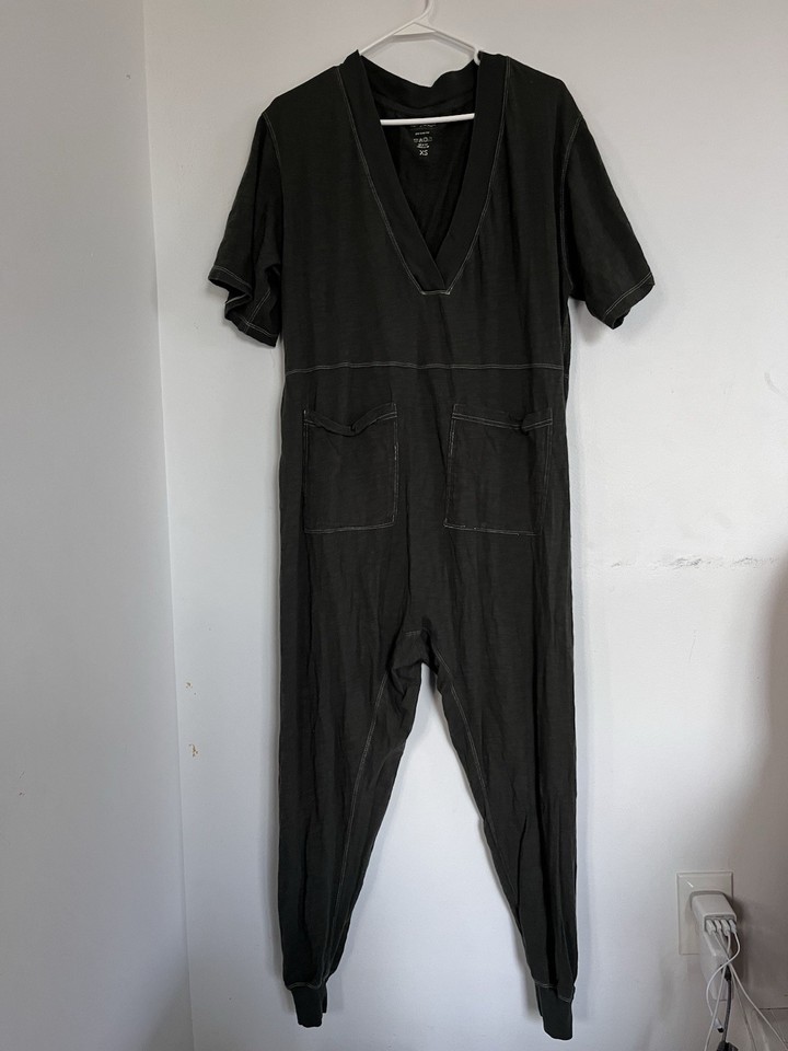 Natural Life Women's V-Neck Jumpsuit Romper Green Size XS Pockets Short ...