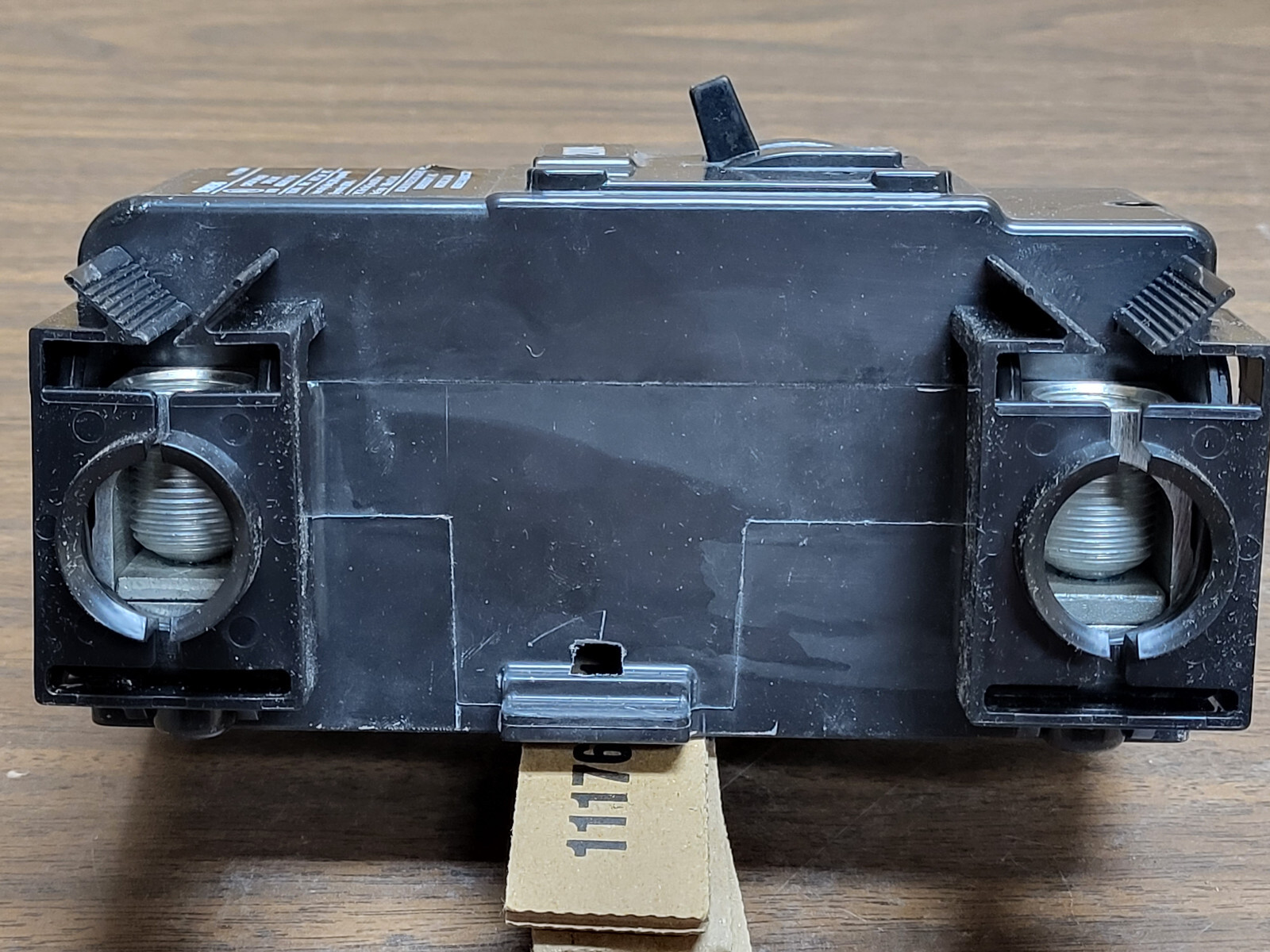 SIEMENS MBK200A EQ8695 200 AMP 2 Pole 120/240 VOLT MAIN CIRCUIT BREAKER ...