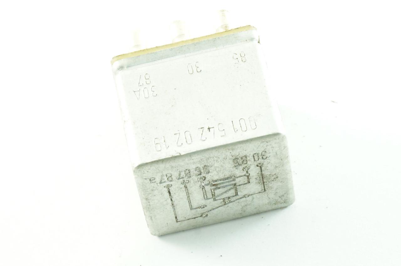 OEM Mercedes Multi Purpose Relay 5 Pin Silver 68-02 Cars - 0015420219 ...