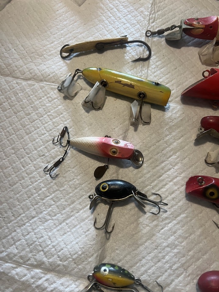 16 lot Vintage Wooden & one bone Fishing Lures Heddon Shakespeare | eBay