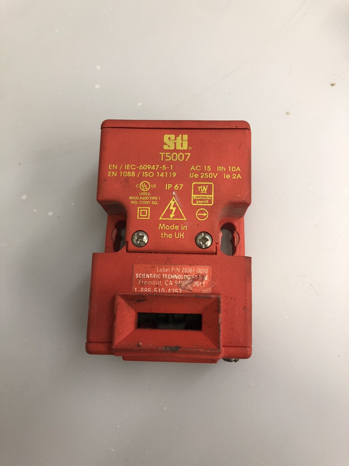SCIENTIFIC TECHNOLOGIES STI T5007 SAFETY INTERLOCK SWITCH | eBay