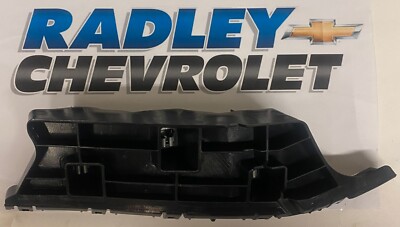 NEW GM OEM 15-18 YUKON FRONT BUMPER- BUMPER COVER GUIDE RIGHT GMC ...