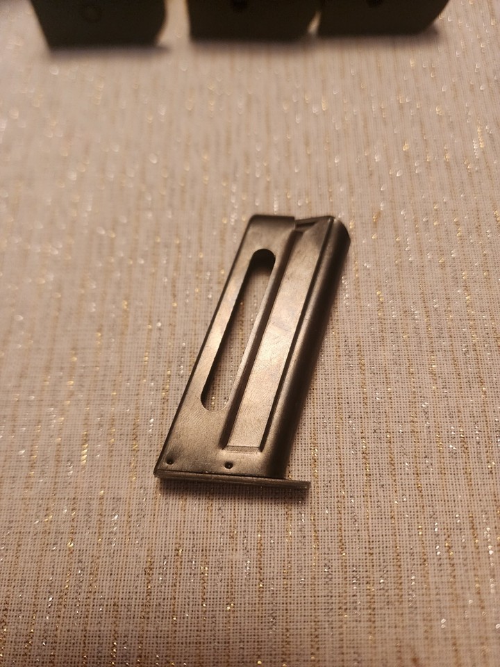 Bryco Jennings J22 J-22 6 RD 22 LR Mag 6 Round Magazine Factory ...