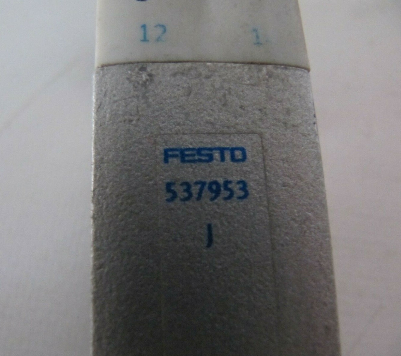 Festo Solenoid Valve VMPA2-M1H-J-PI 537953 | eBay