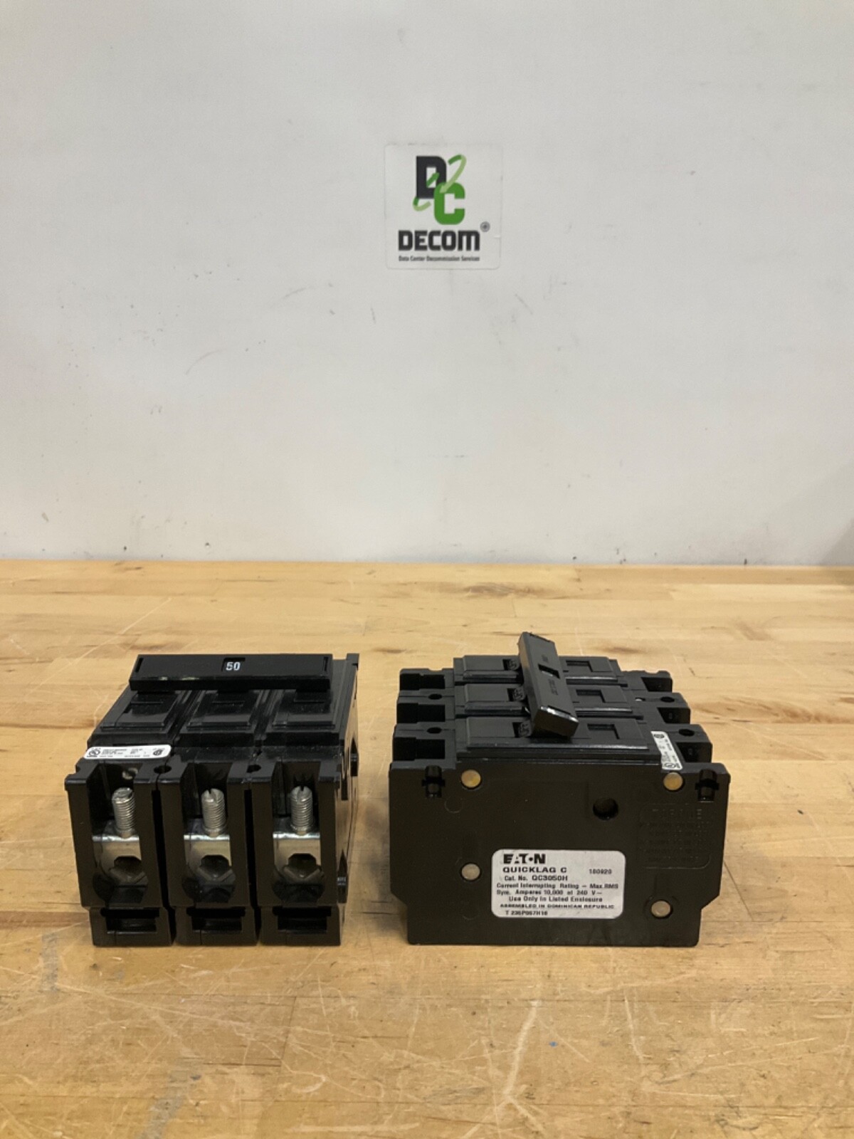 Lot of 2 Eaton Quicklag C QC3050H 3 Pole 50 Amp 240 Volt HACR-Type USED ...