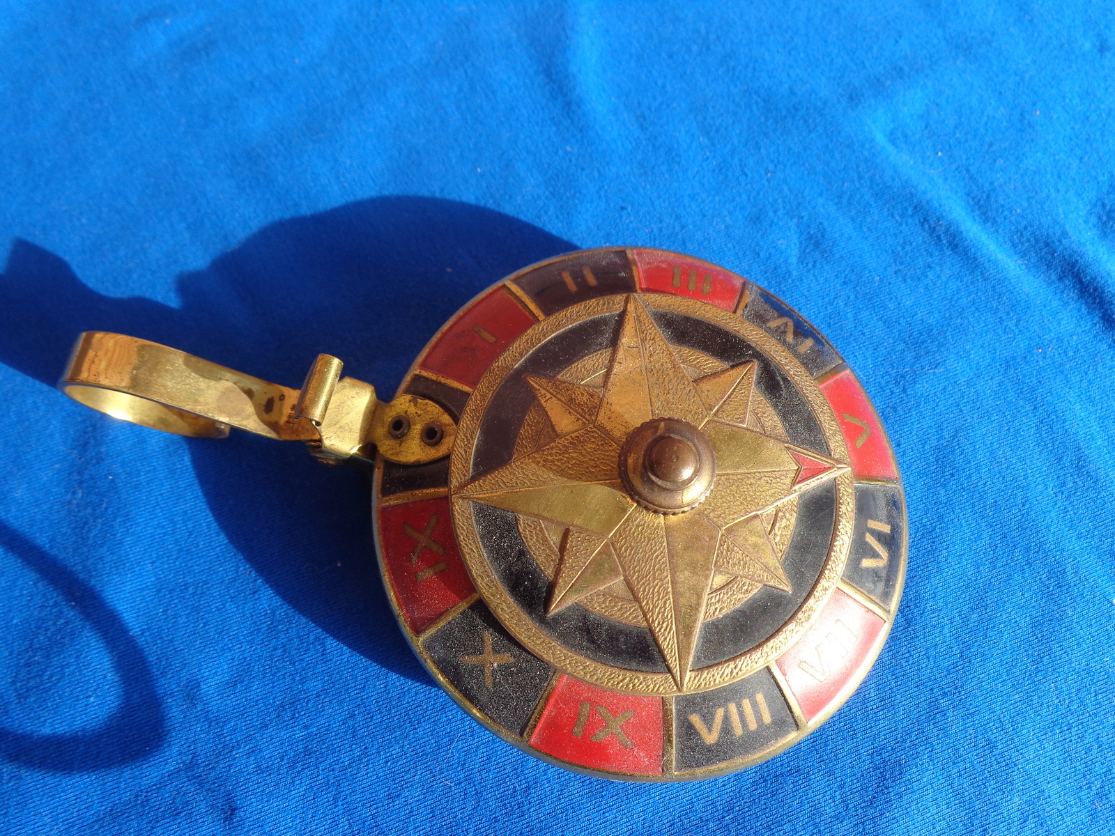 roman numeral roulette antique brass ash tray extremely rare Casino | eBay