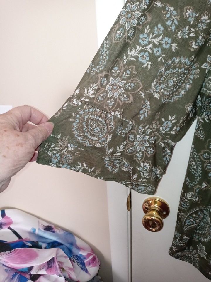 Ladies plus size olive green patterned top by CATHERINE'S size 4X | eBay