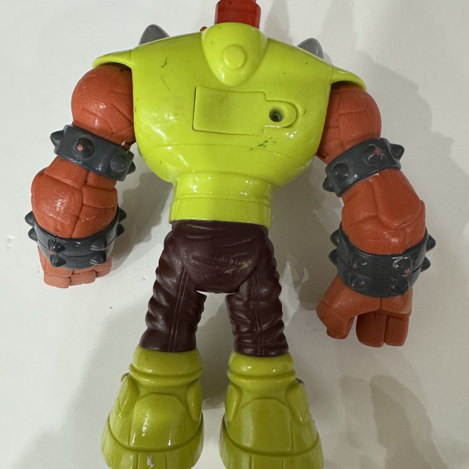 Action Figures lot of 5: Batman Superman w/ Red Cape and White Cape ...