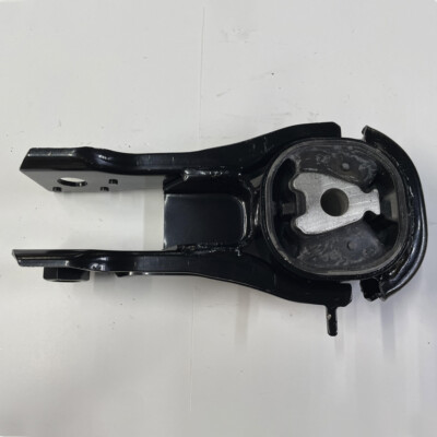 Rear Lower Engine Torque Strut Mount 1PC For Mazda CX-5 24-17 2.5L KN3L ...