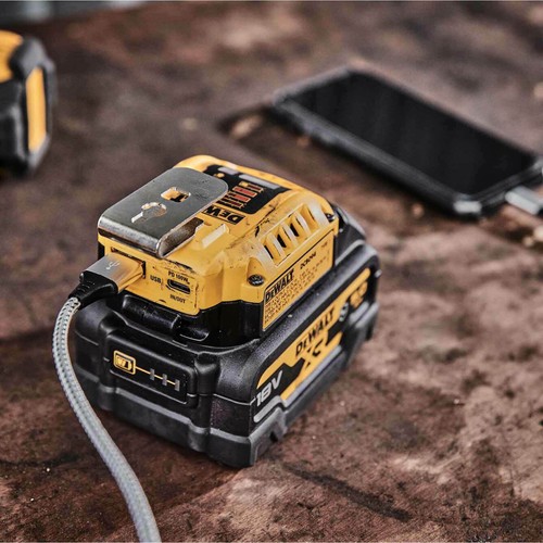 DeWalt DCB094 18v XR 5A USB Power Delivery Charging Kit 5054905302306| eBay