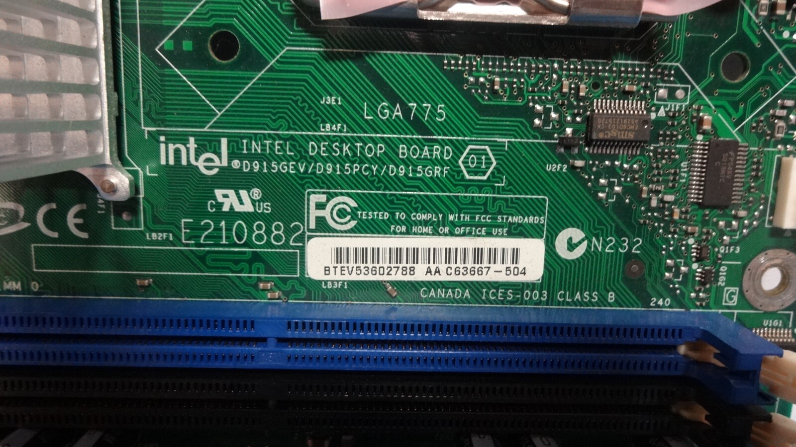 INTEL DESKTOP BOARD E210882 C63667-504 MOTHERBOARD | eBay