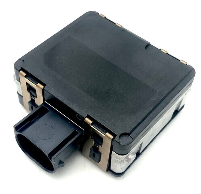 Mercedes-Benz Bosch Radarsensor Totwinkelassistent A0009055211 online ...