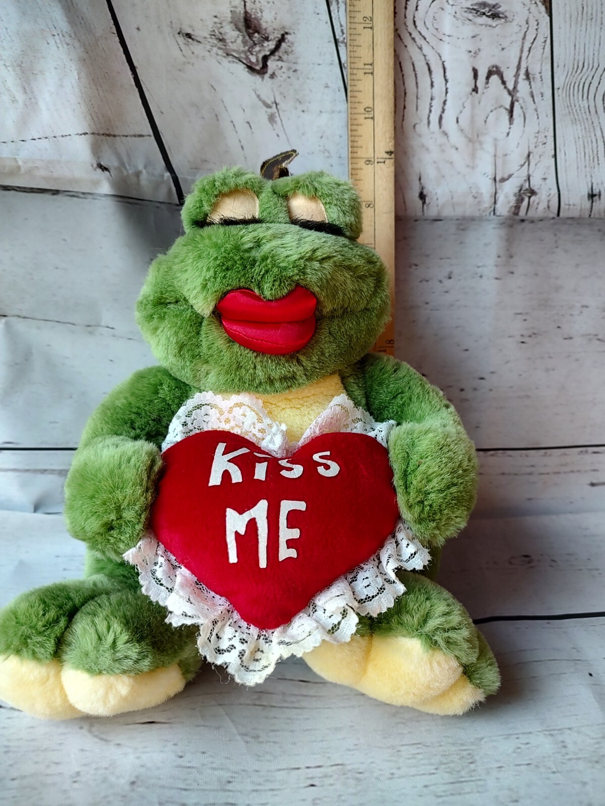 Fiesta kiss me queen frog plush valentine's plush | eBay.de