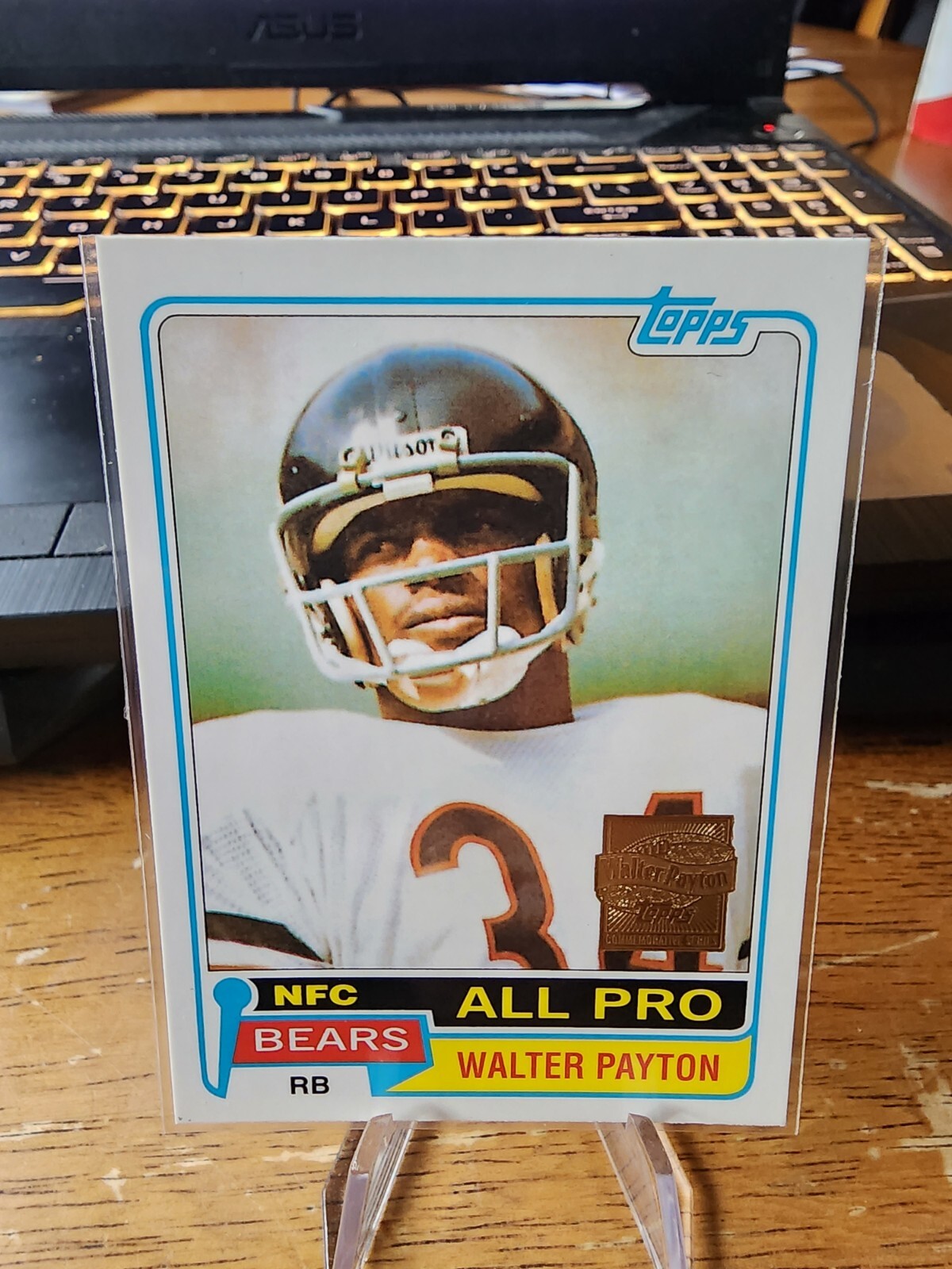 2001 Topps Walter Payton Commemorative Series Reprints - Pick What You ...