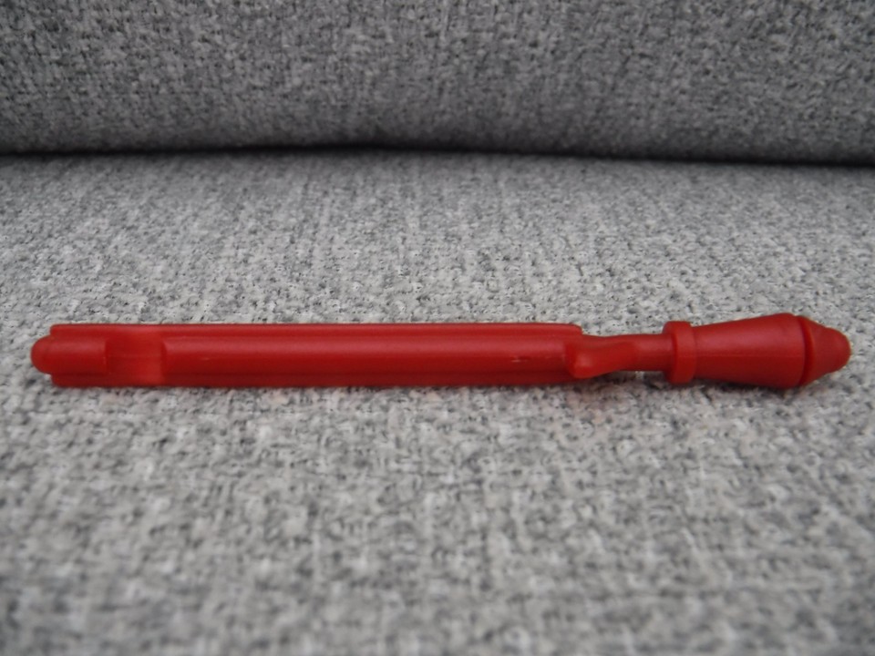 Small Soldiers Commando Chip Hazard RED MISSILE Accessory PART Hasbro ...