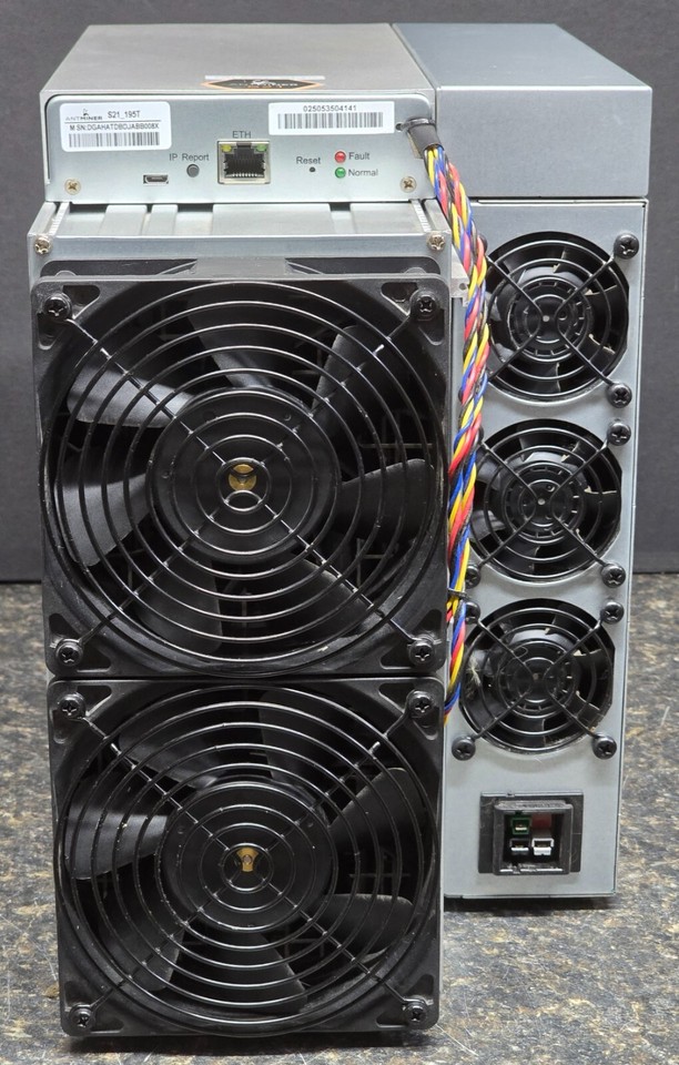 Bitmain Antminer S21 195TH/S 3412W Bitcoin Miner ASIC Miner + P13-C20 ...