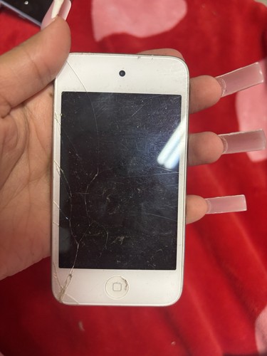 Apple iPod Touch A1367 8GB 4th Generation MC540LL/A white | eBay