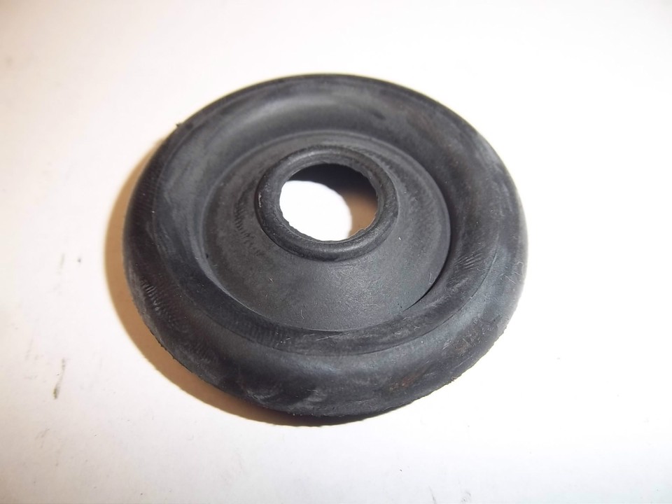 TRIUMPH T120 TR6 TR7 T140 FRAME & HEADLIGHT WIRING RUBBER GROMMET 99 ...