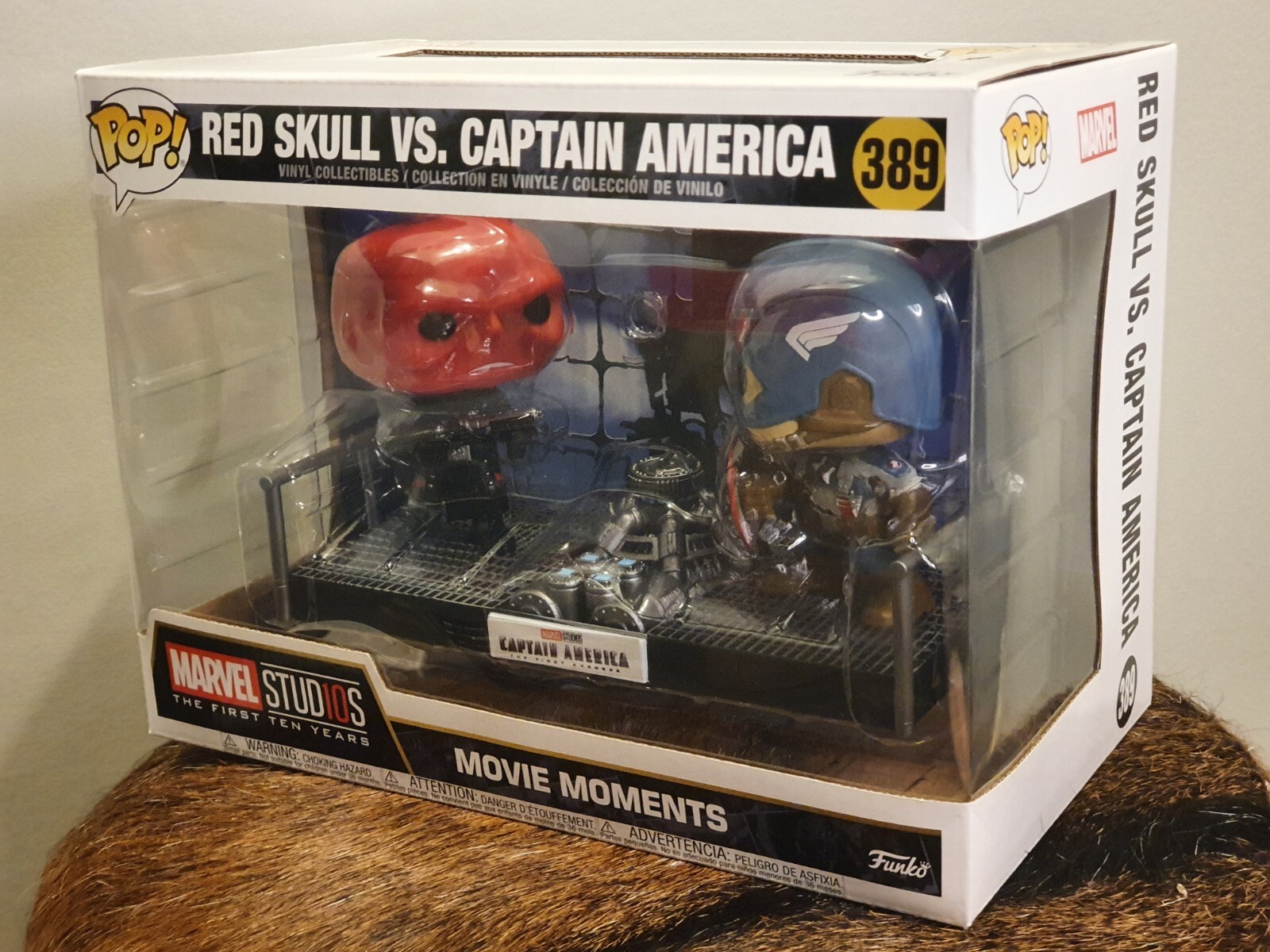 Funko POP! Marvel - Red Skull Vs. Captain America - Movie Moment #389 ...