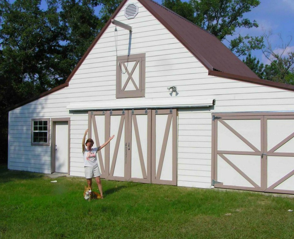 31 Car Barn Designs with Lofts- Complete Pole-Barn Construction Plans ...