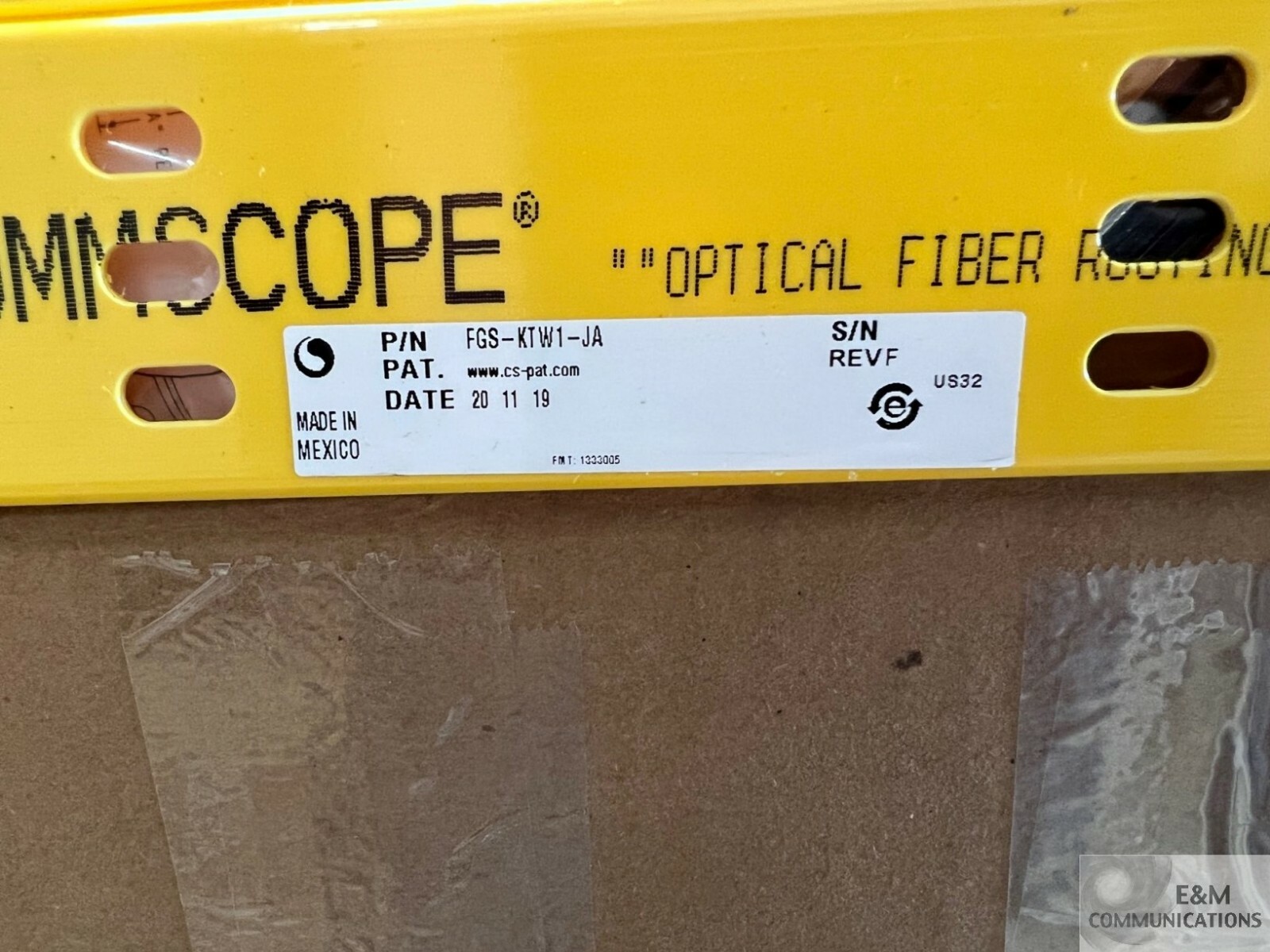 9 - ADC FGS-KTW1-JA 2" " 6' Fiber Vertical Duct Kit Slotted Hinged ...