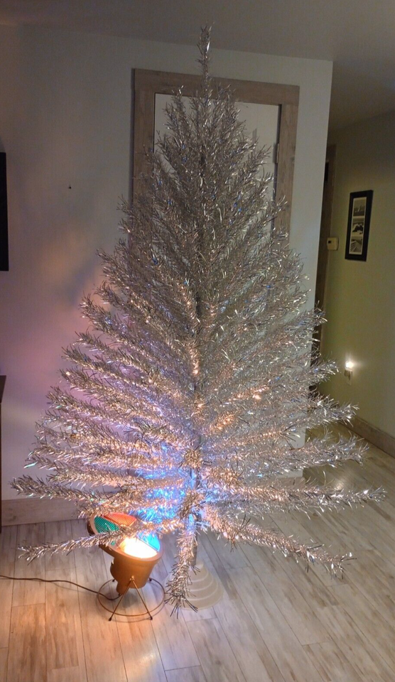 7' Aluminum Taper Carey-McFall Christmas Tree 201 Branches w/Box ...
