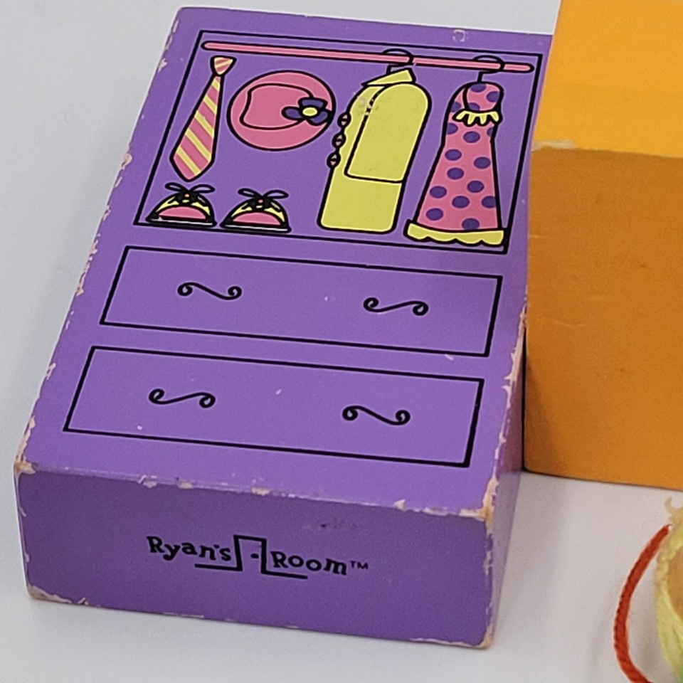 Ryan's Room Wood Wooden Dollhouse Dolls & Furniture Lot Of 15 | eBay