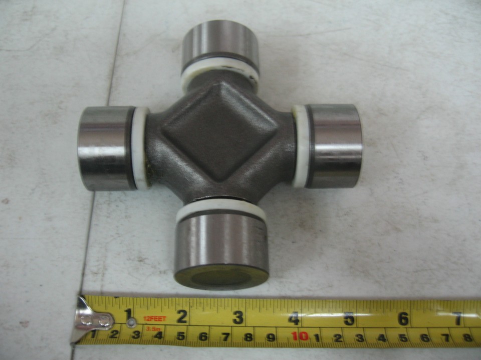 Universal Joint Kit S&S Newstar # S-14117 Ref. # Dana Spicer SPL100-1X ...