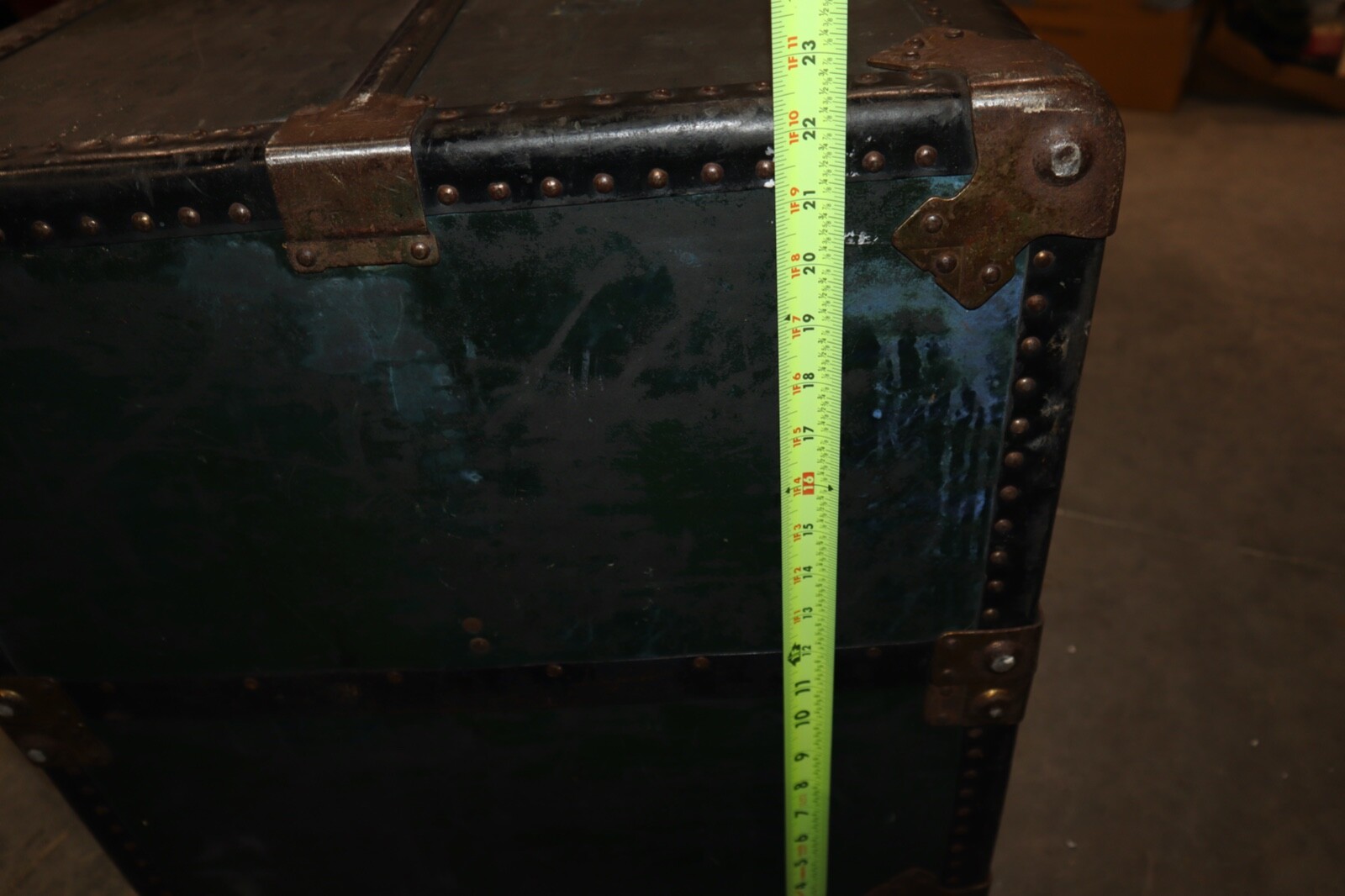 Vintage Antique Hartmann Gibraltarized Steamer Wardrobe Trunk Cushion ...