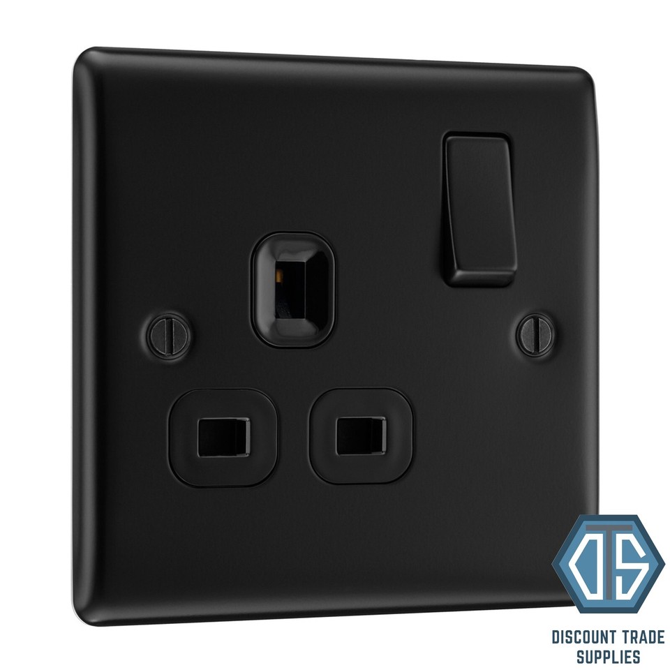 Matt Black 1 Gang Single Socket & 32mm Black Surface Pattress Back Box ...