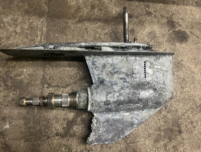 MERCRUISER BRAVO 3 III LOWER GEAR HOUSING OUTDRIVE STERN DRIVE FOR ...