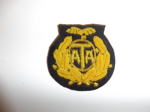e1671 WW2 British ATA Air Transport Auxiliary Civilian Ferry Cap badge ...