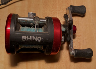 VINTAGE RINO RED FISHING REEL RBC340 BAIT CASTING REEL PENN, ZEBCO ...