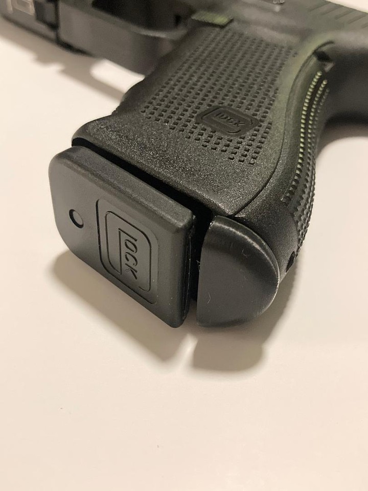 Glock 17 Gen 4 Grip Plug 9mm g17 g19 Multiple colors | eBay