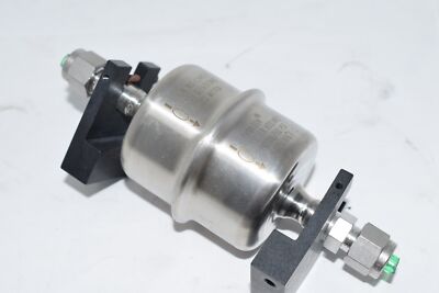 PALL TRINITY MICRO FILTER, P/N GLF6101SM4S 750 PSI 0.003 Micron Bracket ...