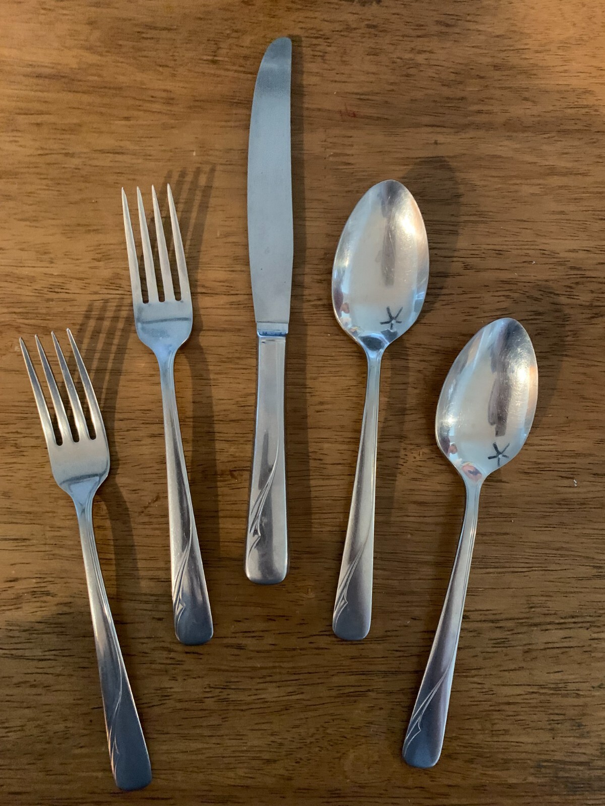 Oneida Set of 5 OCEANIC pattern Stainless 1 Butter Knife 2 Spoons 2 ...