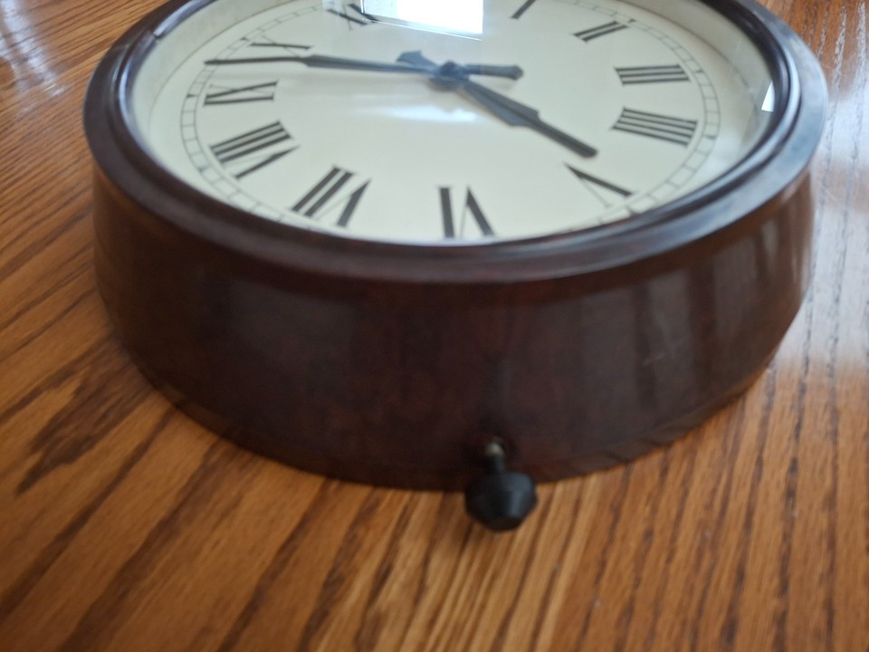 Vintage smiths bakelite wall clock. Marked KA. 7351 | eBay UK