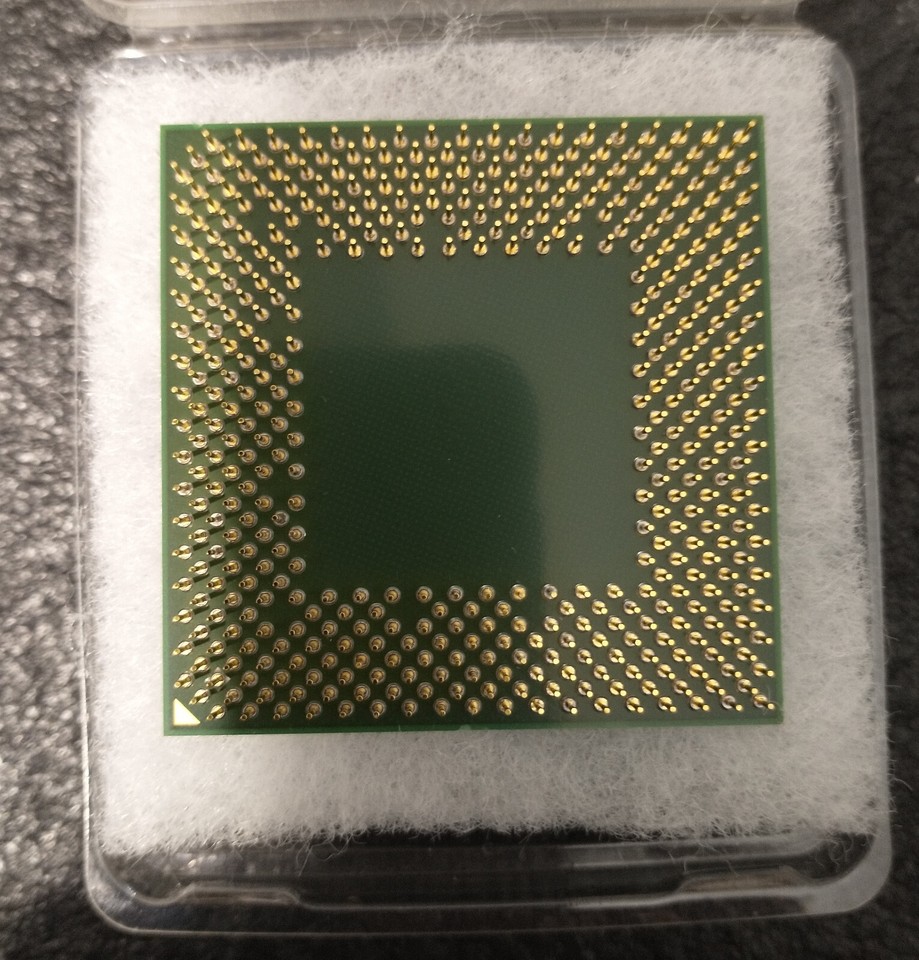 AMD Athlon XP-M 2200+ CPU 266MHz Thoroughbred Socket 462 Processor ...