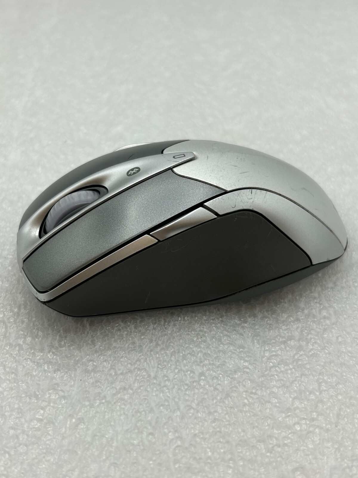 Microsoft Wireless Laser Mouse 8000 2.4 Bluetooth w/ USB Dongle - Free ...