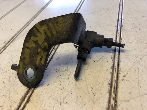 Brake line bracket | Toyota Nation Forum