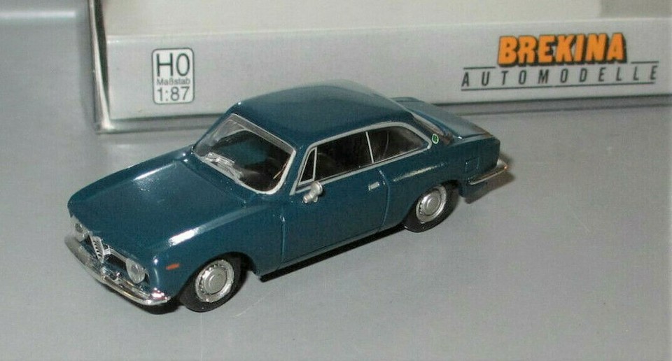 29752 Brekina Ho Scale 1:87 Alfa Romeo Giulia Sprint Gt Colour ...