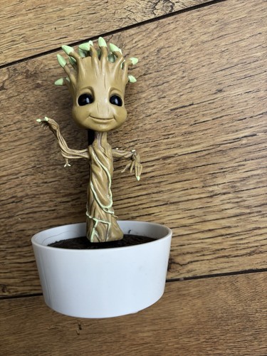 NECA Marvel Guardians of the Galaxy Vol. 2 Solar Powered Groot Body ...