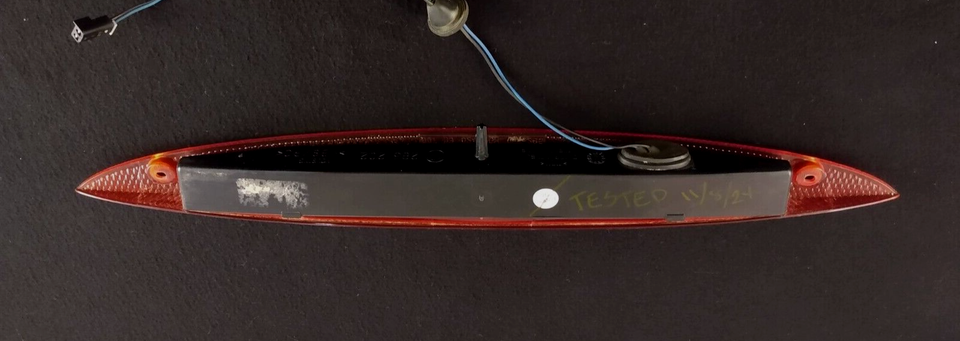 2002-2007 BUICK RENDEZVOUS THIRD BRAKE LIGHT HIGH MOUNT STOP LAMP 3RD ...