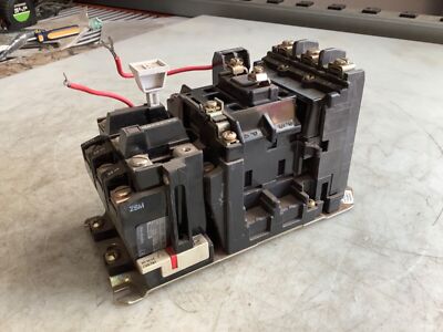 Starters - Allen Bradley Motor Starter - 4